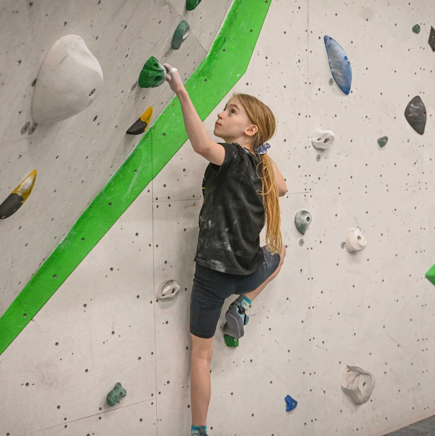 Kids Climbing at BethWall Green - London Climbing Centres